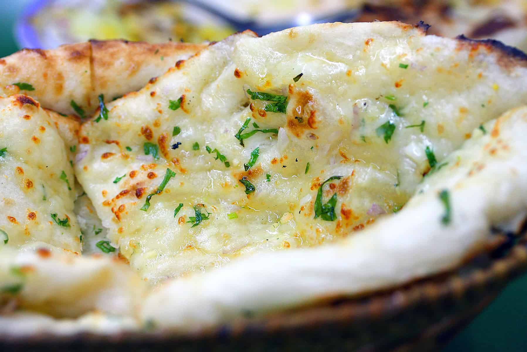 Ricette dal mondo: Cheese Naan (India) - Eurologos Milano